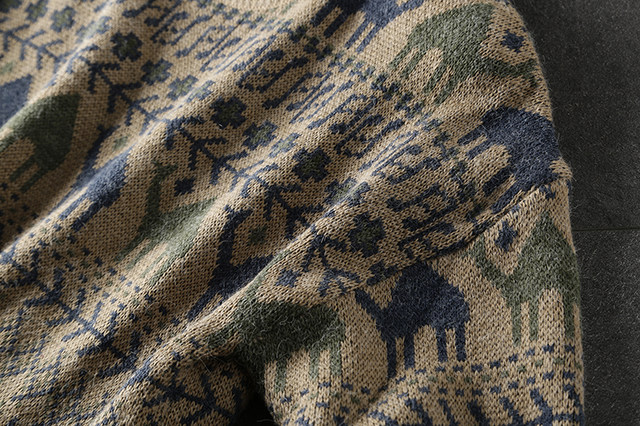 Ethnic style sweaters, autumn knitted sweaters, men's round neck loose ...