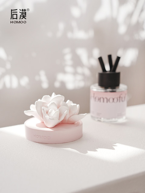 HOMOO Magnolia Bloom Carrying Delivery Stone Fresh and Romantic ...