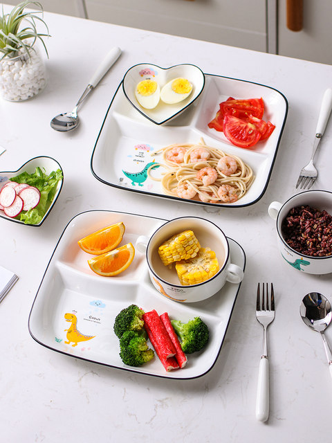 Dividing fat and dividing meal tray for household home-made breakfast ...
