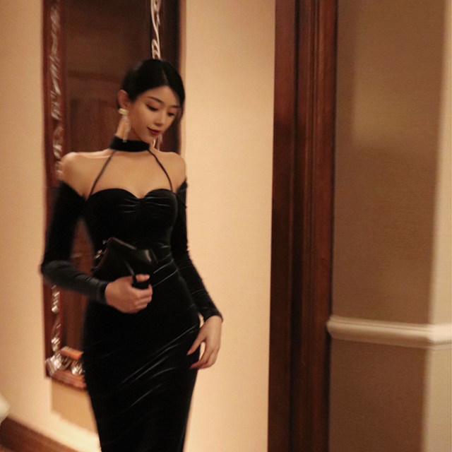 Thirteen and Little Halter Dress Women's Winter Black Sexy Off-the ...