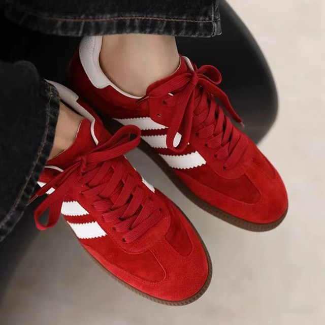 Light red thick-soled moral training shoes for women 2024 spring new ...