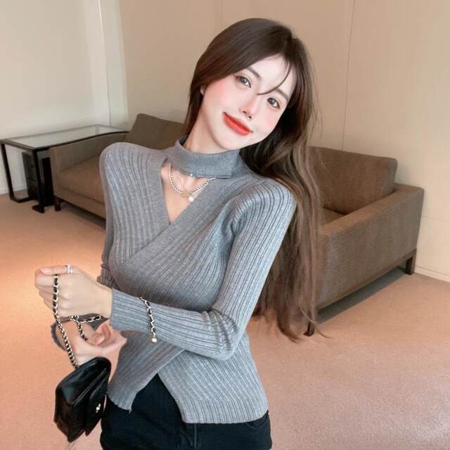 Sexy cross-neck sweater for women with autumn and winter design niche ...