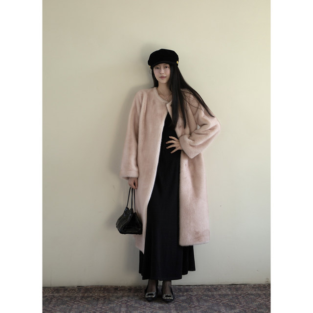 Floating imitation mink pink temperament, light luxury style, high ...