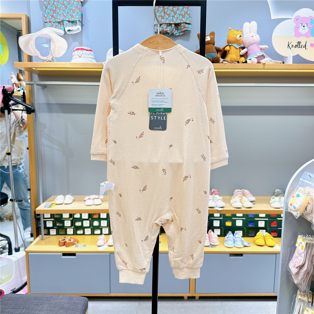 Xiaoyunduo moimoln baby comfortable long-sleeved jumpsuit Korean counter purchase 24 winter baby ...