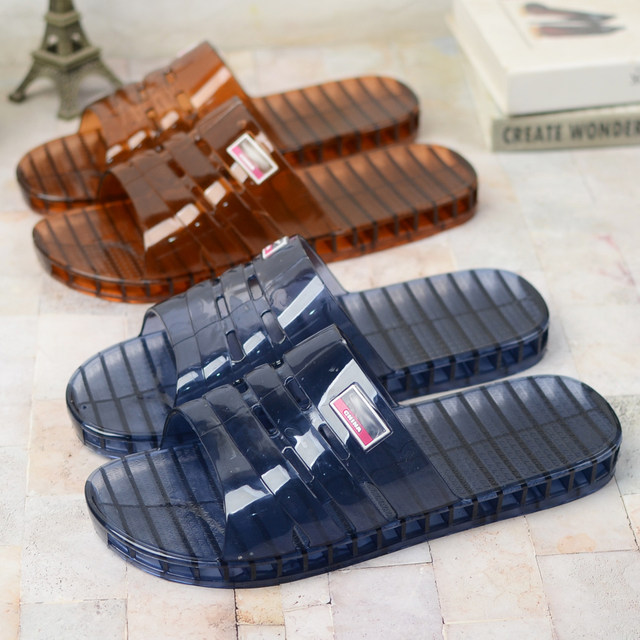 Retro plastic sandals for men, simple home deodorant shower and ...
