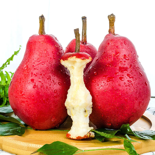 Red pear 9Jin [Jin is equal to 0.5kg] fresh fruit in season whole box ...