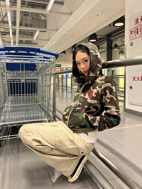 F383 2025 American retro lazy contrasting color camouflage cardigan ...