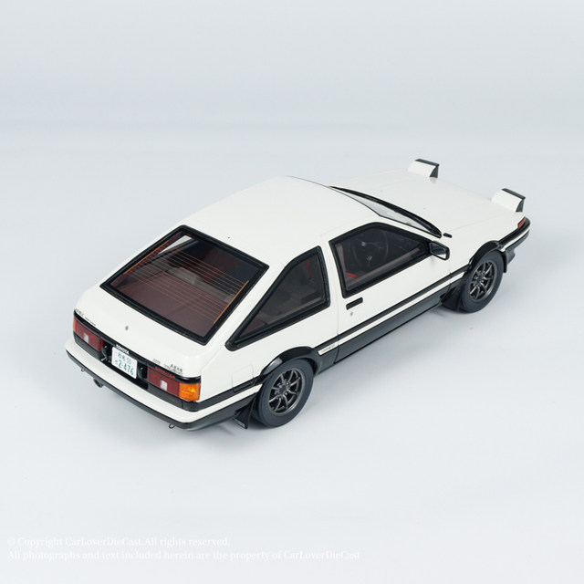 Toyota AE86SPRINTERTRUENOOTTO1:18 Initial D jumping light version ...