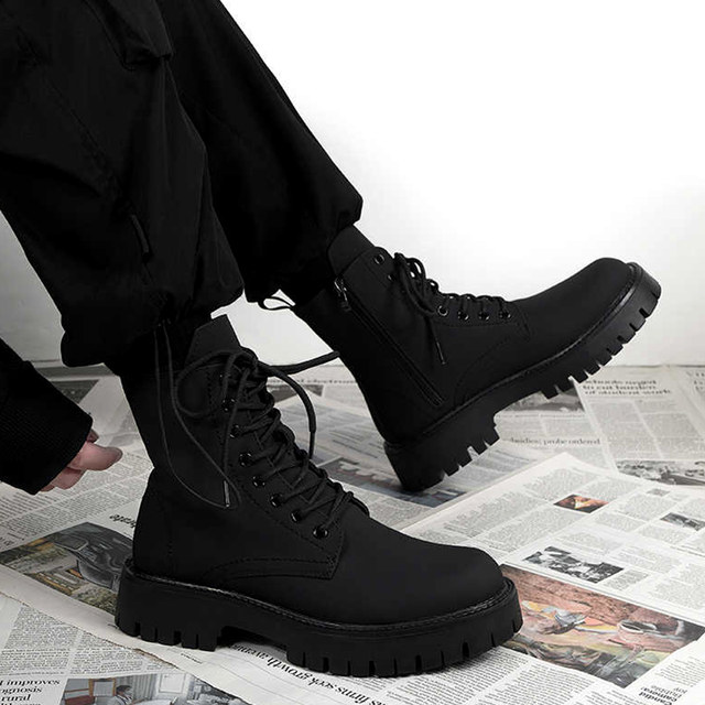 Martin Boot Men's Spring British Wind Retro Black Locomotive Press ...