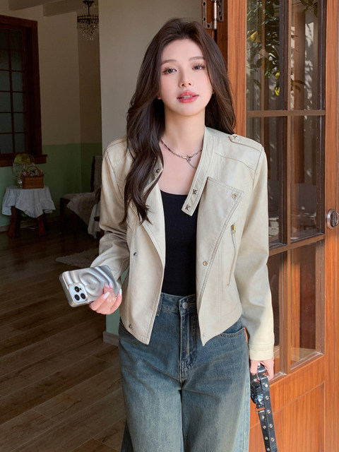 Rice and apricot color sweet and cool handsome short motorcycle suit ...