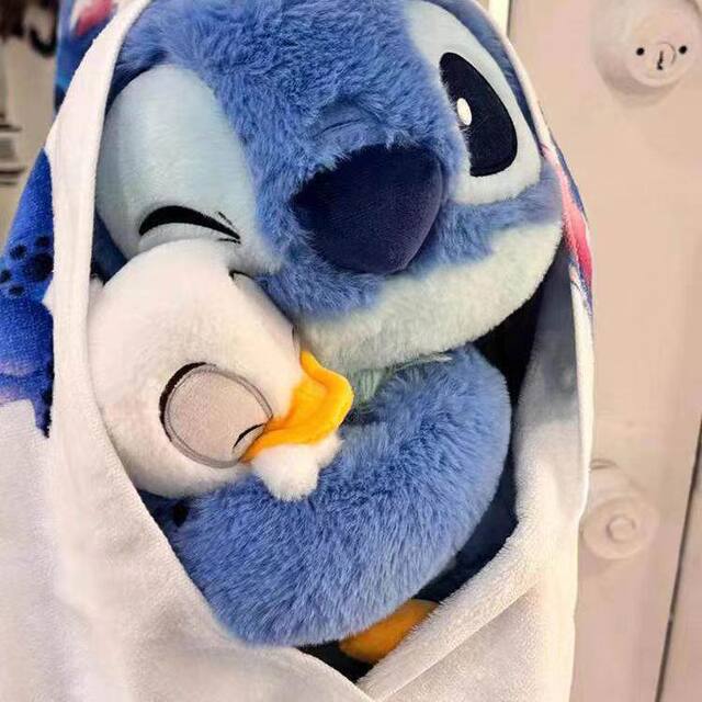 Stilt hug duck doll Donald duck doll rag doll pillow Stitch plush toys ...