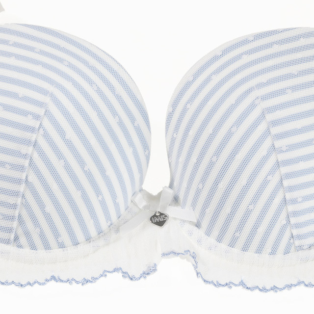 Love Beauty Genuine Underwear 3/4 In 3/4, thick small breasts gathered ...