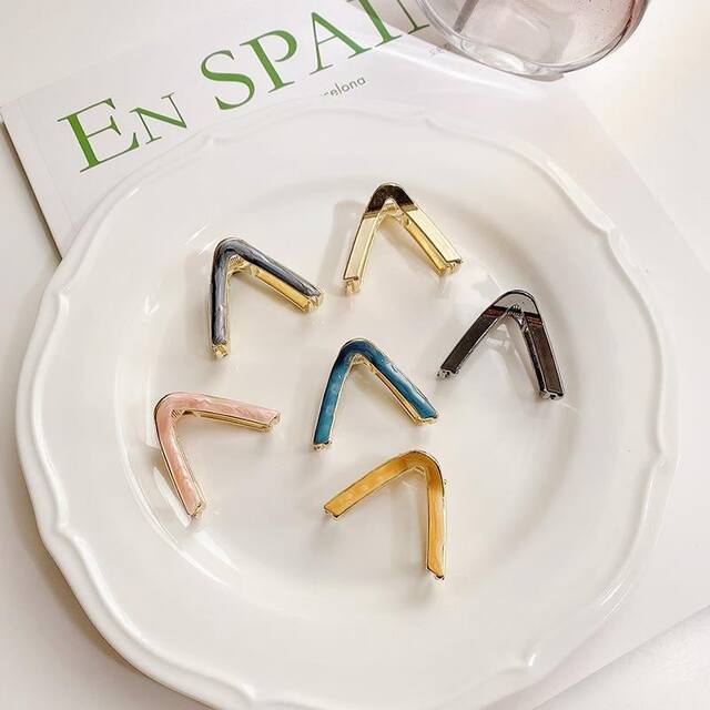Hair clips are suitable for short hair long hair transition period ...