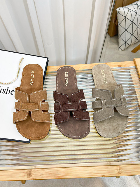 Internet celebrity high-end sandals women's flat flip flops 2025 summer ...