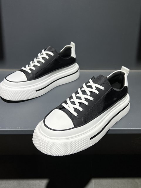 Low-top thick-soled cloth panel shoes with height-enhancing versatile ...