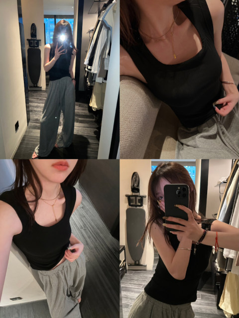 superniniyy wears a right-angled shoulder and widened shoulder straps ...