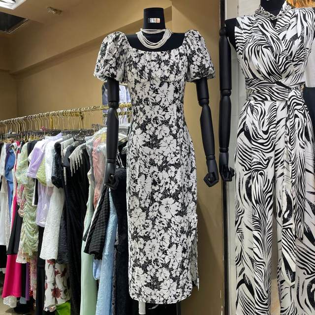 LUO French square collar high-end puff sleeve temperament hip-pack ...