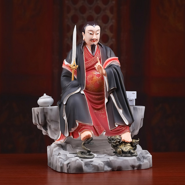 Dai Yutang ceramic ornaments The statue of Xuantian God Zhenwu ...