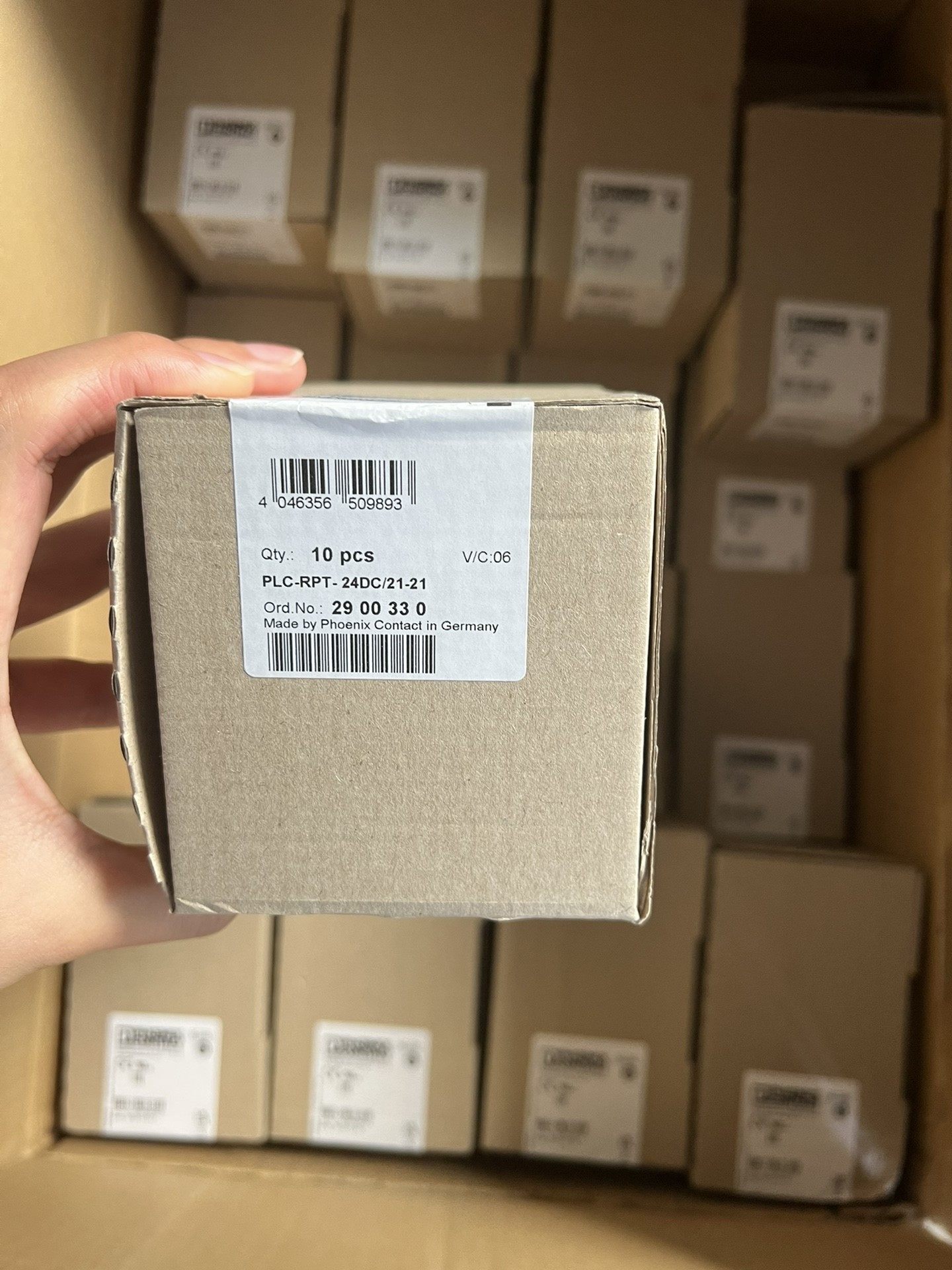 2900330 2900299 Phoenix relay bargaining