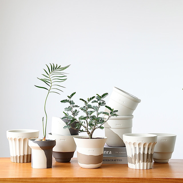 Twisted unglazed ceramic flowerpot, breathable green plant pottery ...