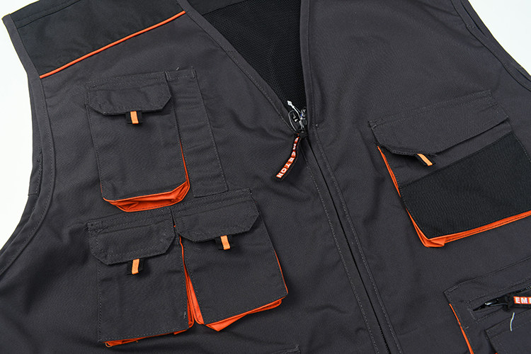 Outdoor vest American retro multi-pocket work vest Daily casual loose ...