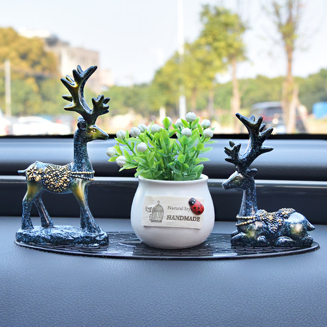 Car Ornament Ornament Safe voyage Deer Car Decoration High-end Creative ...