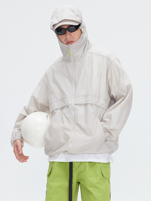 Minimalist air function UPF50+UV -proof clothing summer couple street ...