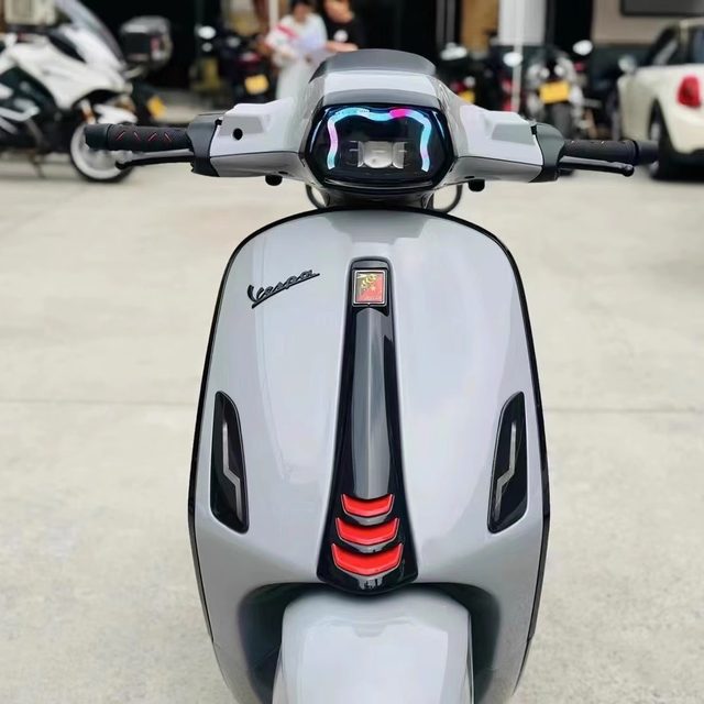 Suitable for vespa spring sprint 150 black Rittal tail light lightning ...