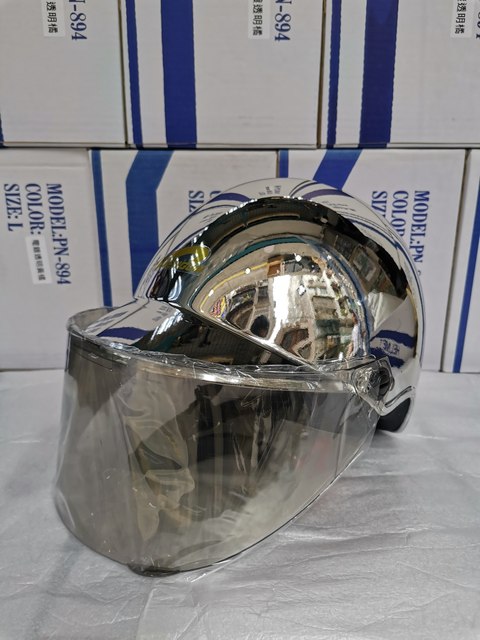 Taiwan penguin seabird helmet motorcycle electric car penguin plating ...