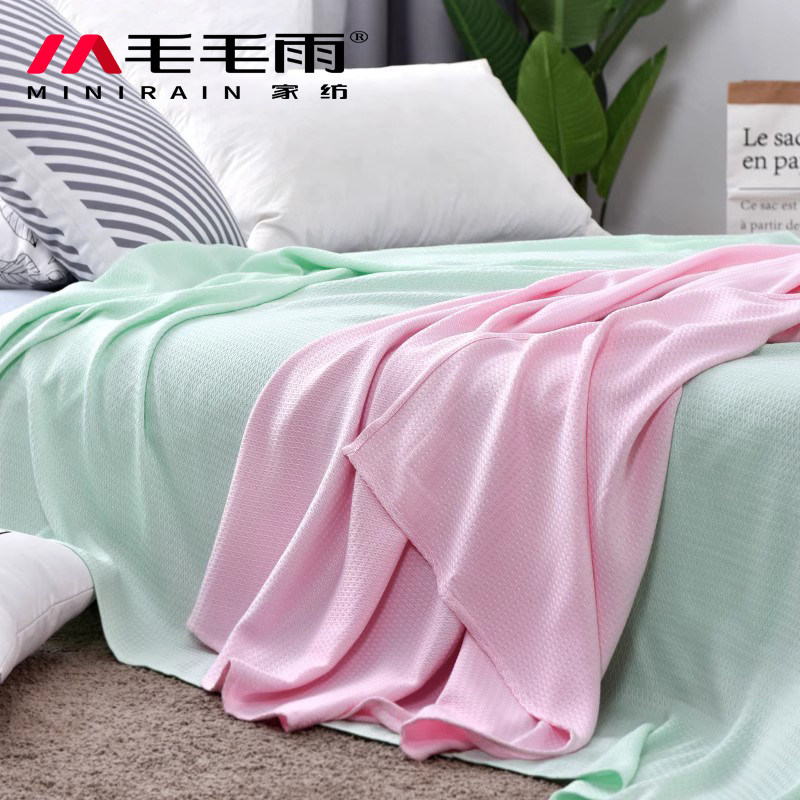 Drizzle Bamboo Fiber Blanket - Summer Cooling Quilt, Landscape Pattern