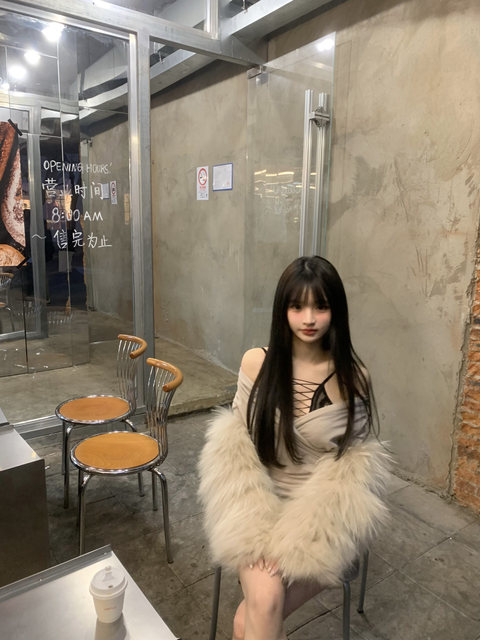 Your spicy autumn and winter inner hip skirt women's milk tea dress ...