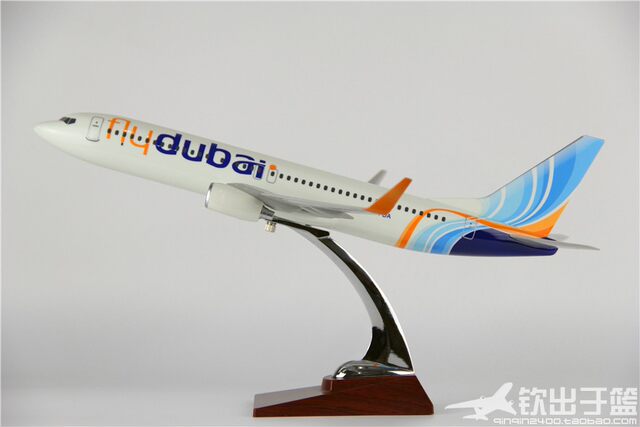 Aircraft model Boeing B737-800 Dubai Airlines gift ornament resin ...