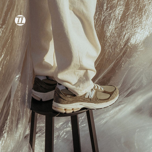 New Balance NB2002 Light Gray Gray Ancestral Gray Men and Women Classic ...