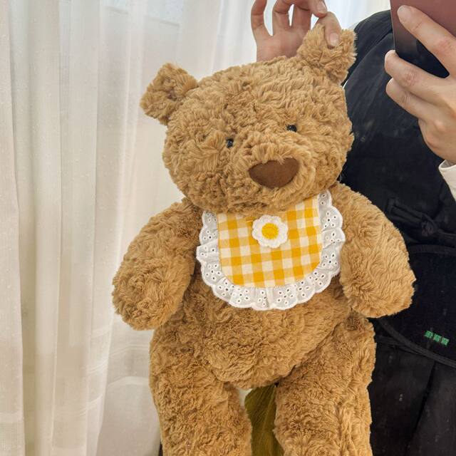 High -cargo Winnar Barcelona Bear Bear Bear Plush Toys Brum Holding ...
