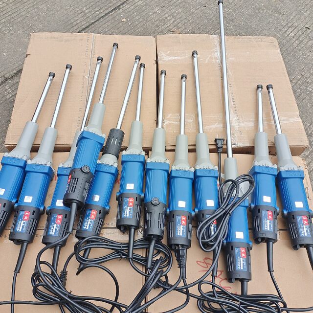 Direct grinding machine punching machine Put the head and polished the ...