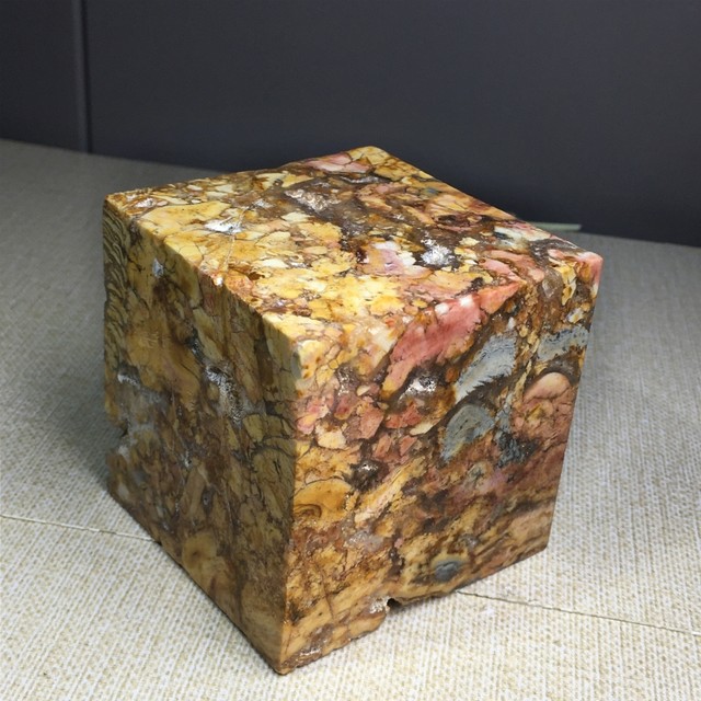 Natural ocean raw stone Zhulu Jasper raw stone polished hexahedron ...