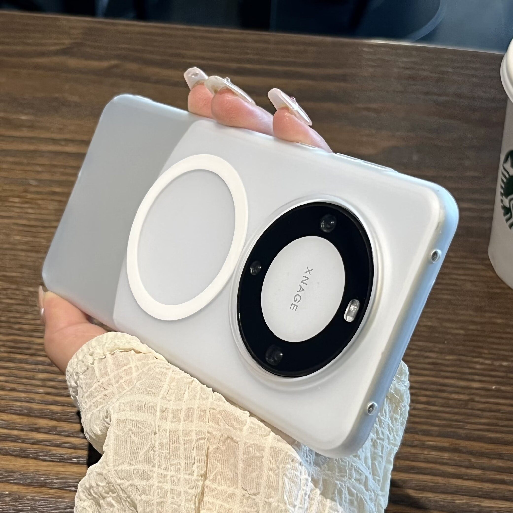 Suitable for Huawei mate60pro frosted magnetic charging mobile phone ...