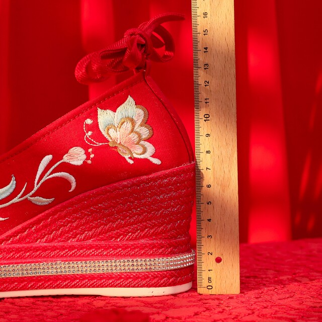 Thick-Soled Hanfu Shoes for Women, Height-Increasing Traditional ...