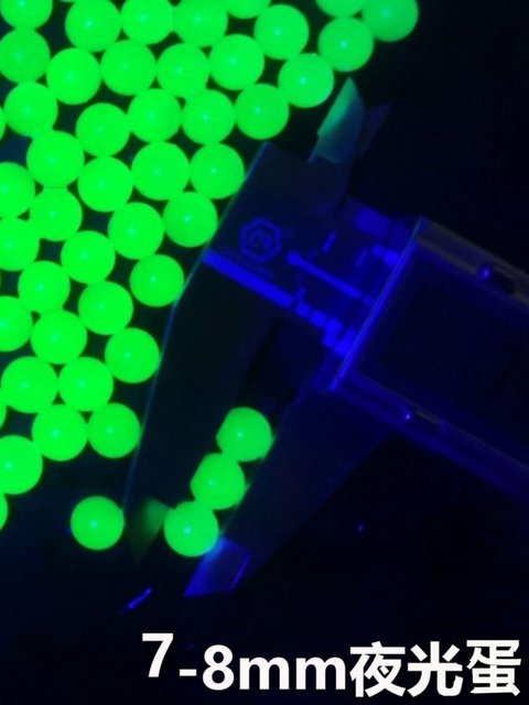 New models plus hard, hard, uniform luminous tracking water absorbent ...