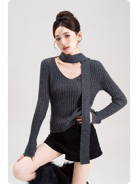 Red bright silk atmosphere V-neck scarf streamer sweater autumn and winter slim fit inner ...