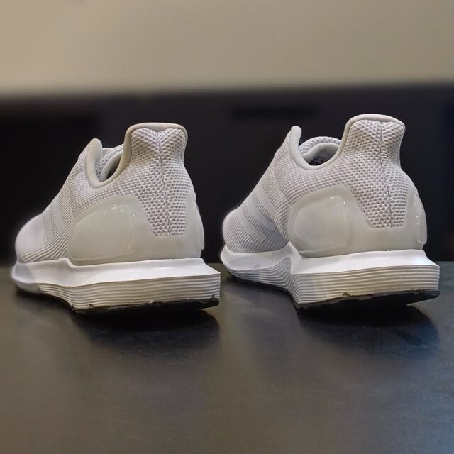 Adidas Adidas shock-absorbing breathable lightweight sports running ...