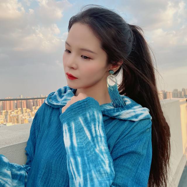 Yiche tie-dye original design autumn handmade plant and wood dye ...