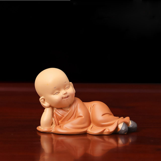 Internet celebrity creative little monk desk home furnishings Huineng ...
