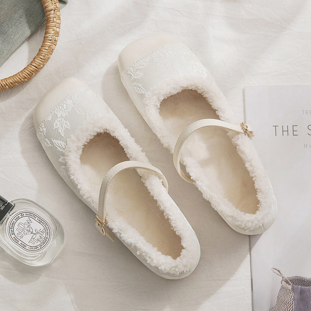 Sheepskin version ~ Chinese style cheongsam shoes, evening style gentle ...