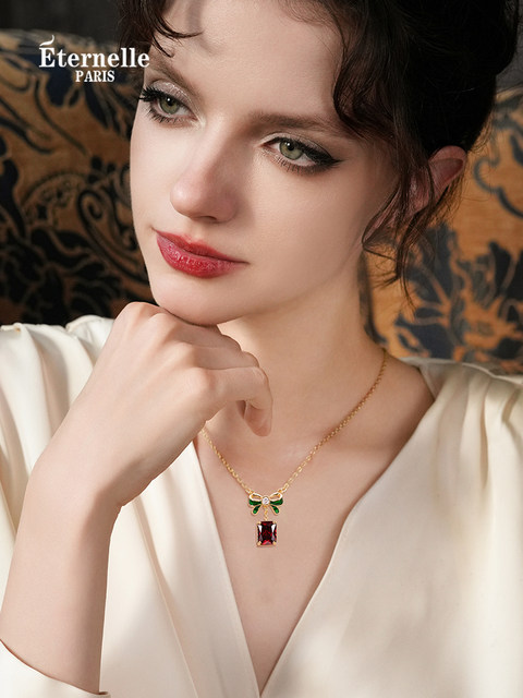 Eternelle French eternal Christmas sweetheart bow necklace fashionable and sweet design clavicle ...