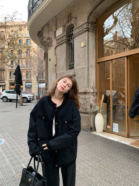 Kernel cosmos Prado Art Exhibition Spring and Summer Summer Stitching ...