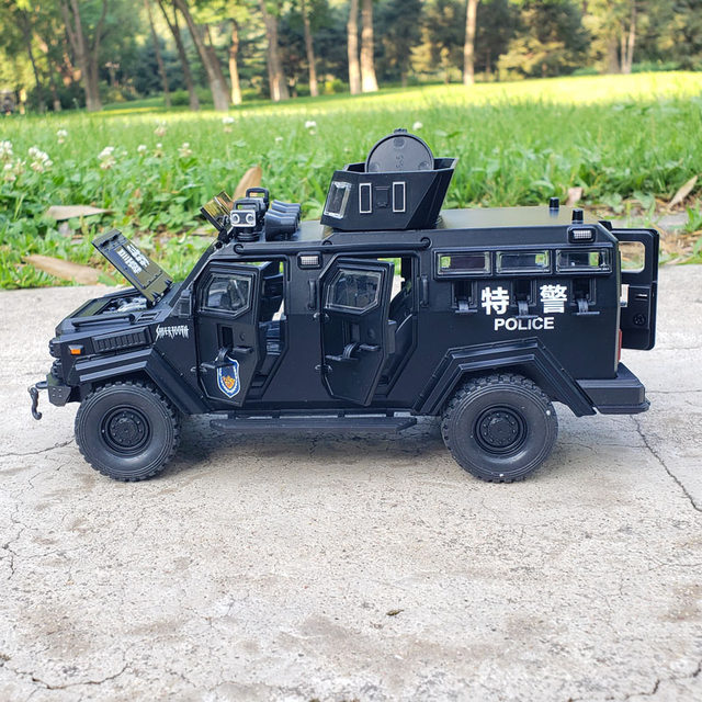 1:24 Sabertooth Tiger explosion-proof vehicle armored vehicle alloy ...