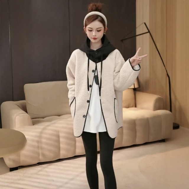European goods fashion design sensor lamb plug jacket female autumn and ...