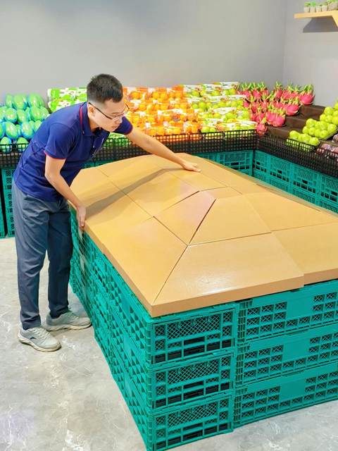 Fruit shop display fake bottom slope paper shelf can move supermarket ...