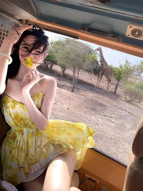 Yu Xiaoping Kaitlin Slot Liney Sea Beach Waist Sweet Spicy Straight Top/Dress